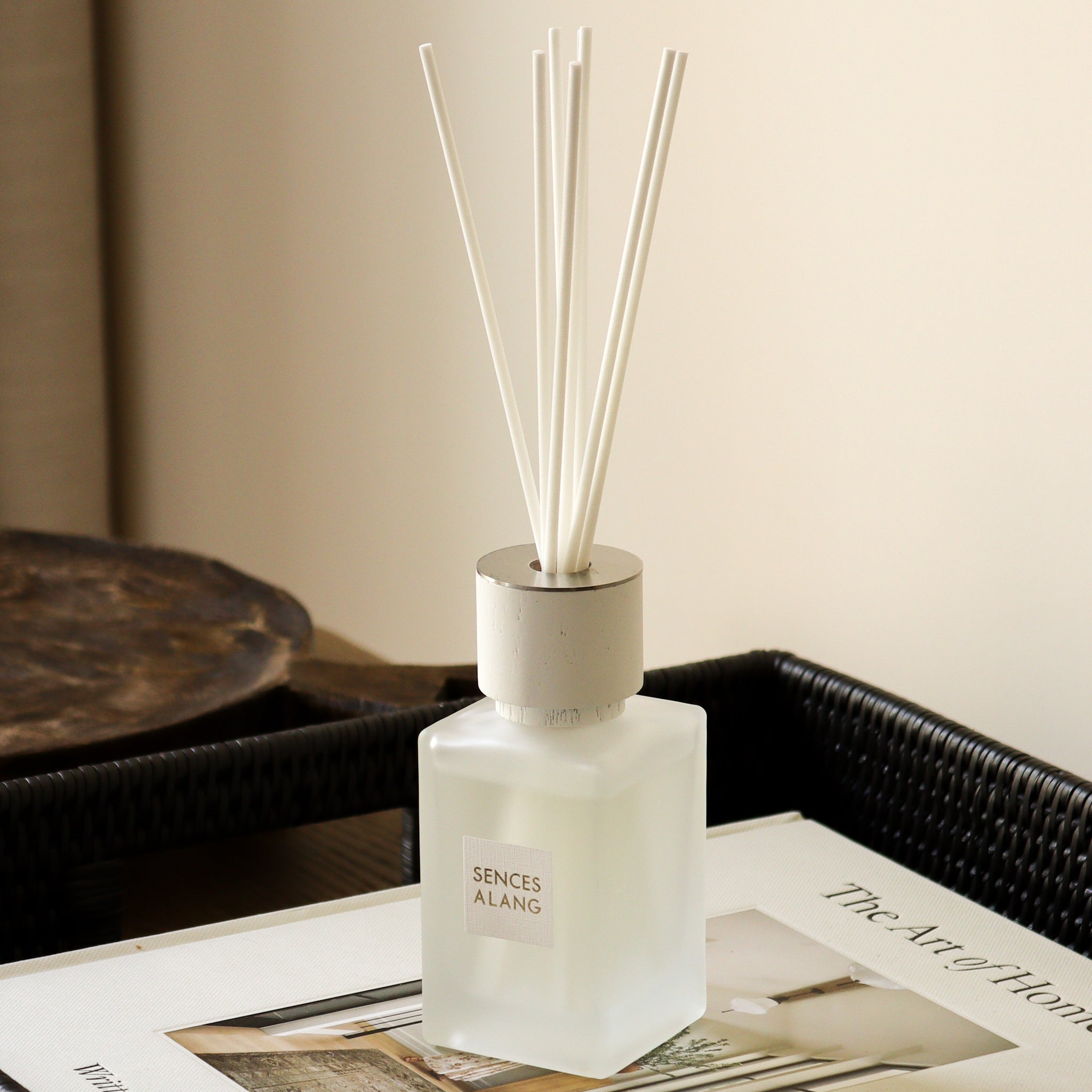 Small White Alang Alang Reed Diffuser - Marquis & Dawe
