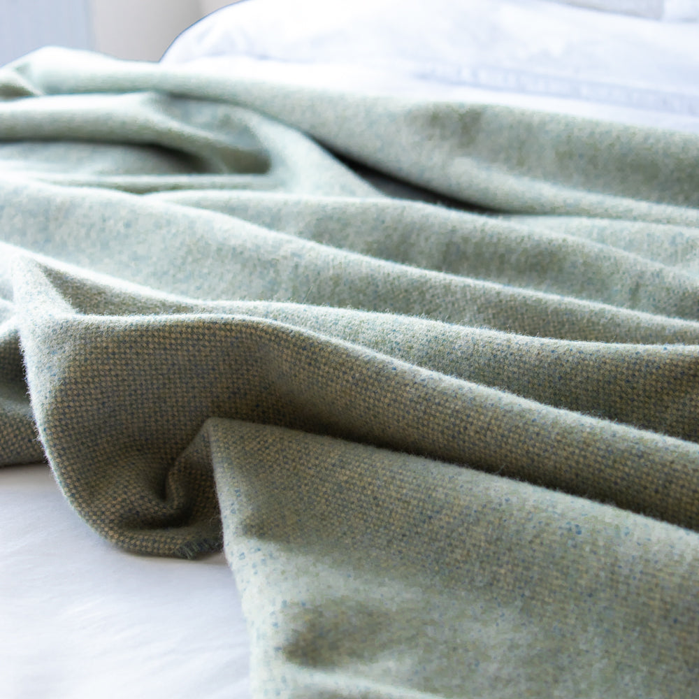 Extra Large Pale Blue Lambswool Throw - Marquis & Dawe